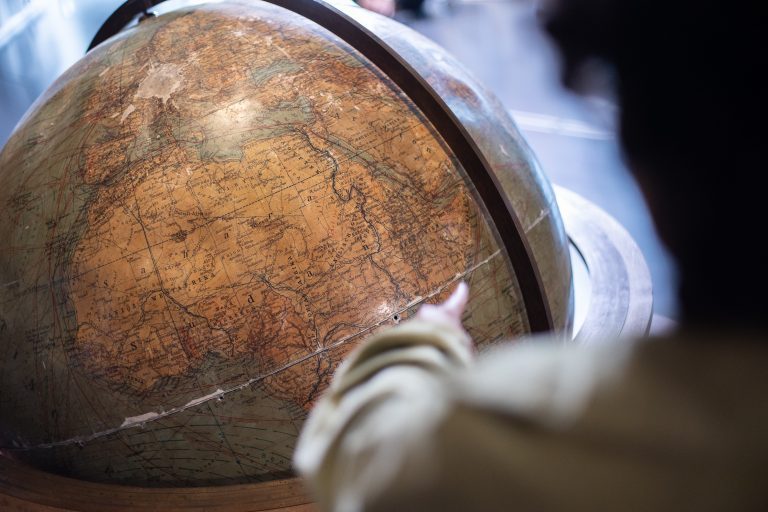 Deconstructing Maps | Guided Tour at Humboldt Forum